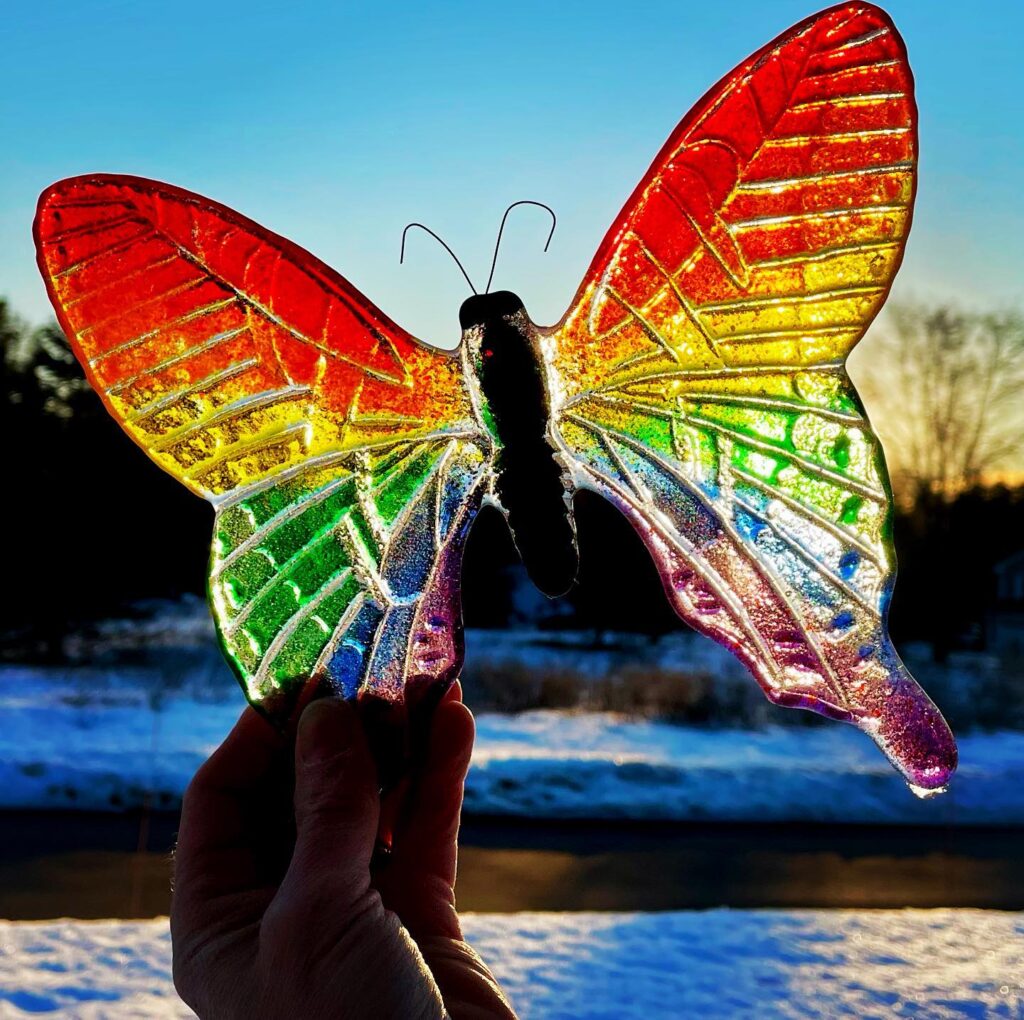 Laffing It Up With Leslie Fitzell - Saugatuck Douglas, MI